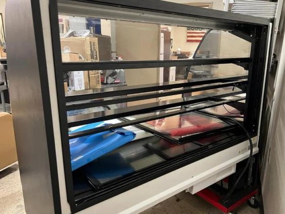 Structural Concepts HMG6353 5ft Dry Bakery Case in Grand Rapids, MI, USA