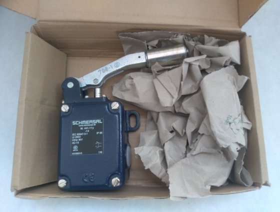 Slack wire switch, position switch M. 441-11y-14, Schmersal, new in ...