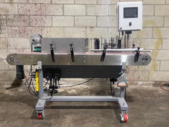 Label Systems Model 425BR Wraparound Bottle Labeler in Toronto, Ontario ...