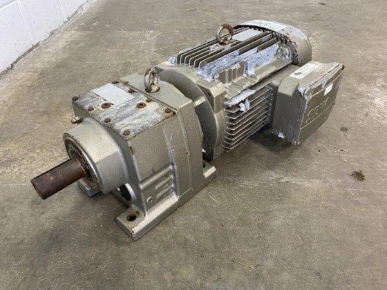 SEW-Eurodrive R77 Helical Gear Motor in Abbotsford, British Columbia ...