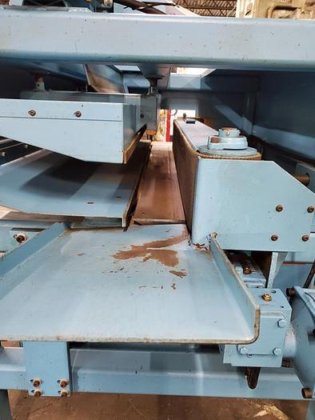 DOALL DEBURRING MACHINE in York, PA, USA