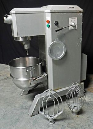 UNIVEX 60 QUART MIXER, MODEL M60 in Burns, TN, USA