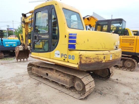 Komatsu PC80 Excavators in China