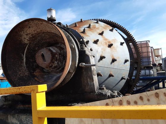 Hardinge Conical Continuous Ball Mill in Stoke-on-Trent, United Kingdom