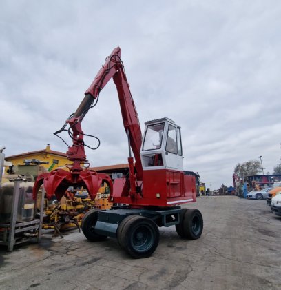 1990 Solmec S40 wheel loader in Rome, Italy