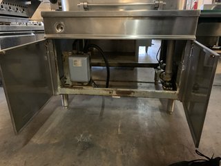 Tilt Skillet GROEN - Electric in Phoenix, AZ, USA