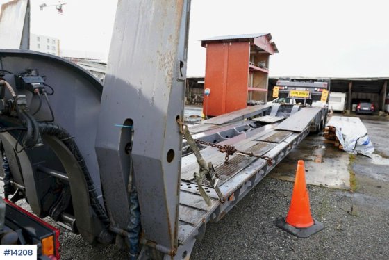 1991 Vang 4 akslet brønnhenger Trailer in Sør-Trøndelag, Norway