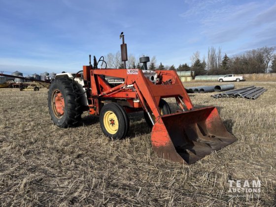 1975 David Brown 995 2WD Loader Tractor in Mossleigh, Alberta, Canada