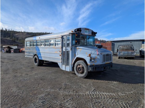 2003 Freightliner FS63 Thomas School Bus Conversion in Kamloops ...