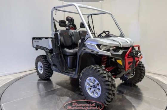 2025 Can-Am® Defender X mr HD10 Hyper Silver & Legion Red in Hollywood ...