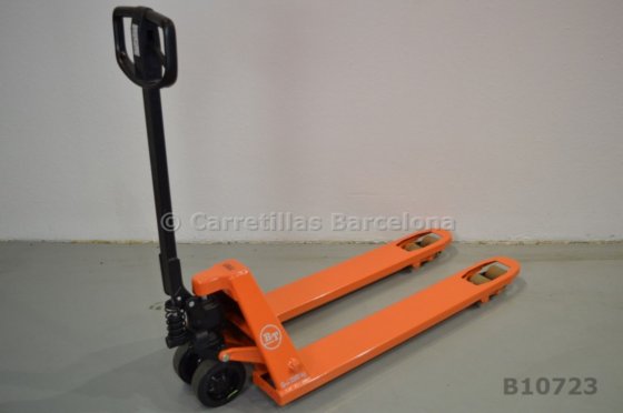 2023 Toyota LHM230 in Barcelona, Spain