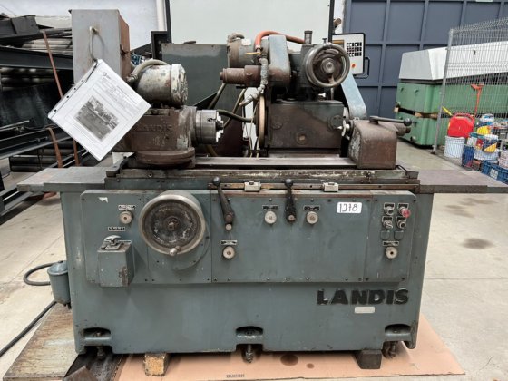 Landis hydraulic cylindrical grinding machine for internal and external ...