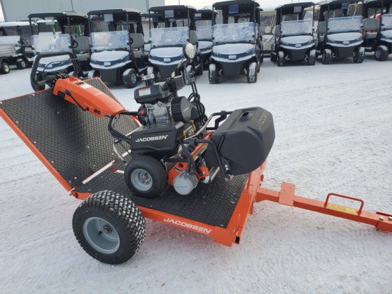 New/Demonstrator Jacobsen Eclipse 2 Hybrid Walking Greens Mower with ...