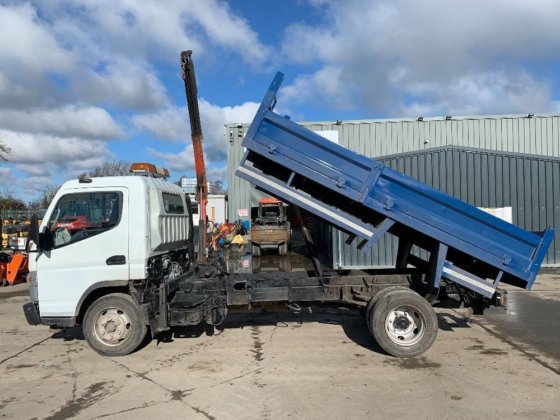 2013 Mitsubishi Canter Fuso 7C15 Tipper & Palfinger PC1300 Crane in ...