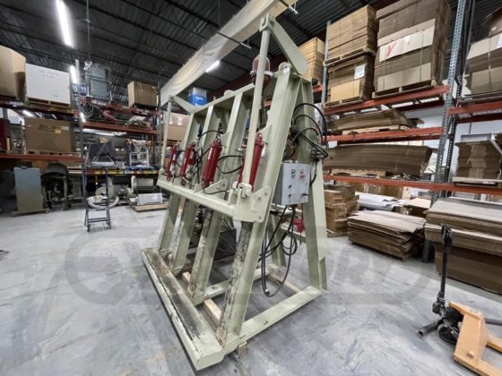 DOUBLE-SIDED HYDRAULIC CLAMP (DOOR & PANEL) [CF-011415] in GREAT PLAINS