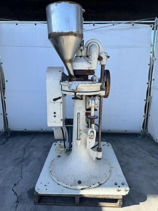 Stokes Model B2 Tablet Press in Los Angeles, CA, USA