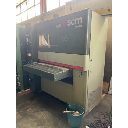 SCM wide belt sander in Romenay, Bourgogne-Franche-Comté, France