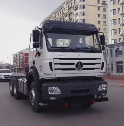 North Benz Ng80 6X6 Prime Mover with 450 HP Engine in Xi'an, China