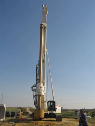 MAIT HR 300-570 in Osimo, Marche, Italy