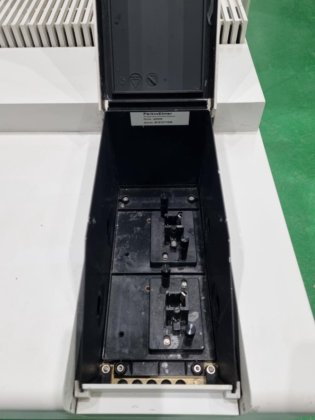 PerkinElmer Lambda 25 UV/VIS Spectrometer in Seoul, South Korea