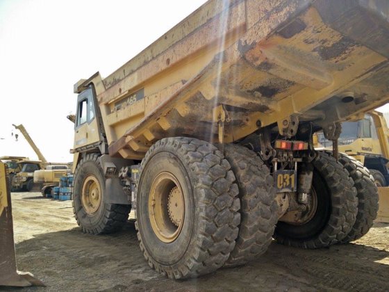 Komatsu HD465-7R in Dubai, United Arab Emirates