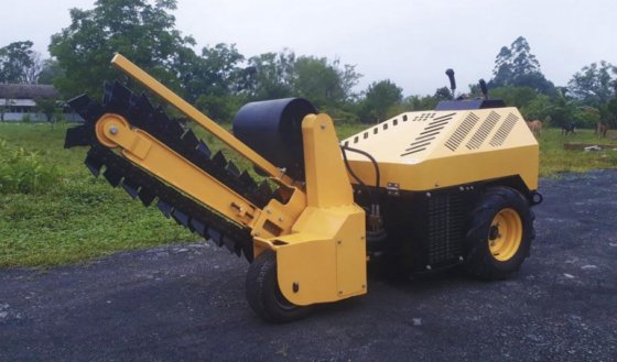 Lippel SELF-PROPELLED MOTORCYCLE in Agrolândia, Santa Catarina, Brazil