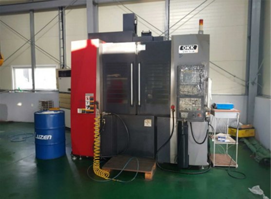 2013 OKK JAPAN VB53 Vertical Machining Center in Siheung-si, South Korea