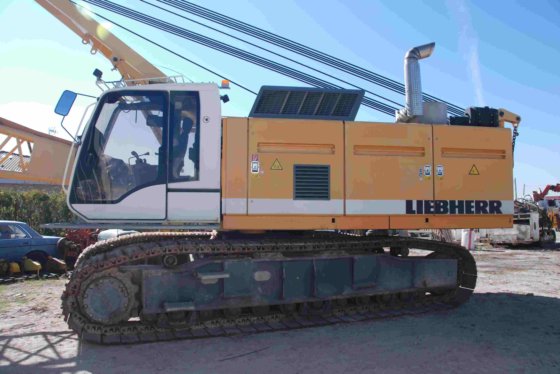 Liebherr HS855HD (2006) in Madrid, Community of Madrid, Spain