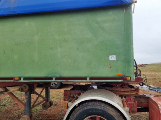 International S-Line Prime Mover & TOA Bogie Tipper in Cudal, Australia