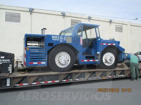 Hough-Paymover T-300 in Miami, FL, USA