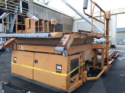 1994 FMC Commander 15 Universal in Miami, FL, USA