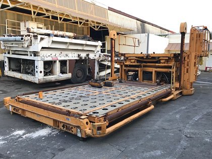 1994 FMC Commander 15 Universal in Miami, FL, USA