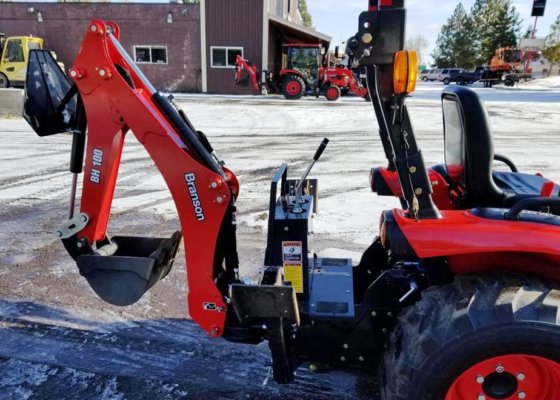 Branson TYM 2400 Tractor Loader Backhoe in Keno, OR, USA