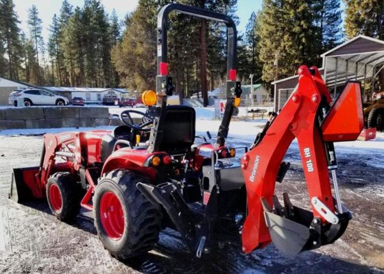 Branson TYM 2400 Tractor Loader Backhoe in Keno, OR, USA