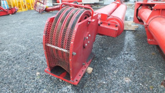 2003 Aker Maritime Hydraulics Dead Line Drilling Compensator in Ågotnes ...