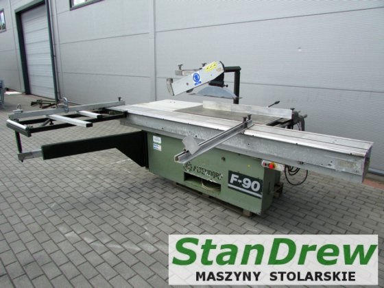 Panel saw ALTENDORF F90 in Miechucino, Poland