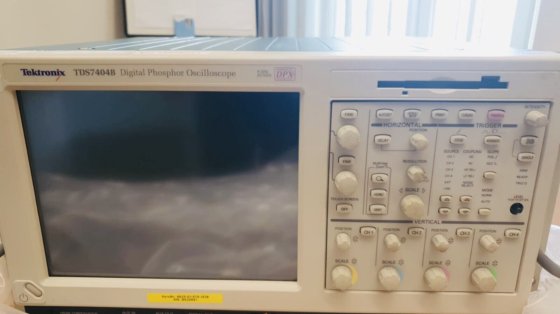 Tektronix TDS7404B Digital Phosphor Osciloscope , tds 7404B + 4 x TCA ...