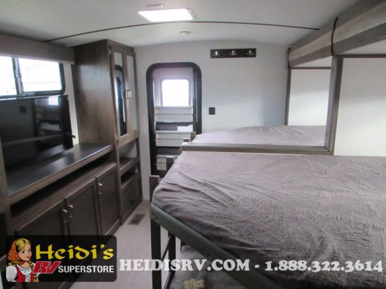 2021 KEYSTONE PASSPORT 3400QD (QUAD BUNKS, OUT. KITCHEN) in Ontario, Canada
