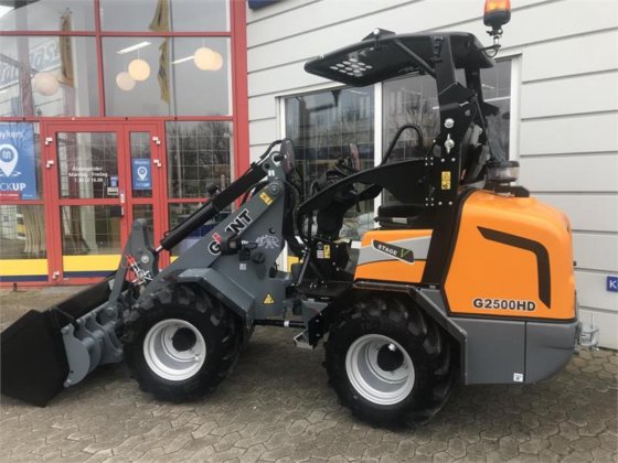 Gebraucht 2023 GiANT G2500 HD Minilæsser in Dänemark