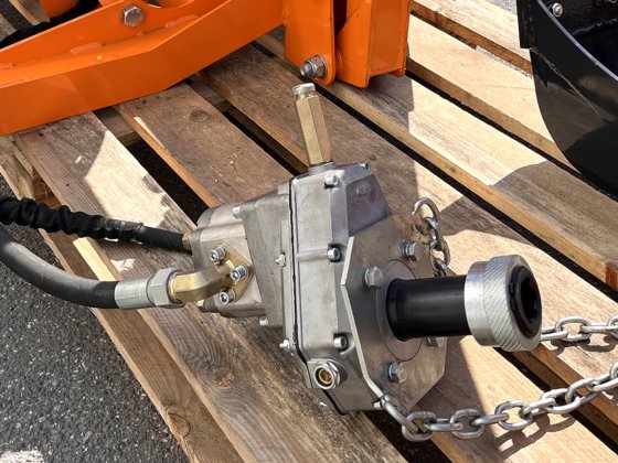 Nouvelle Rétrocaveuse universelle avec godet pour tracteurs agricoles à ...