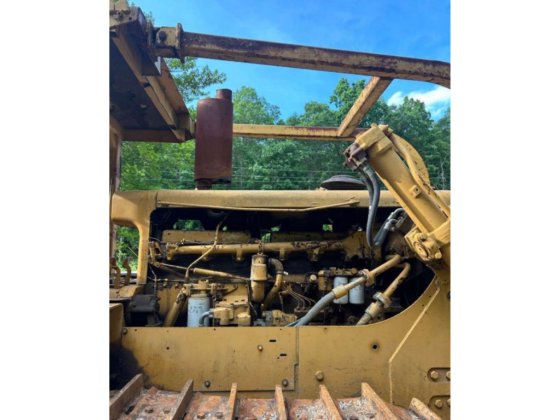 1981 CATERPILLAR D8H CRAWLER DOZER in Miami, FL, USA