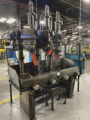 Clausing 2284 3-Head Gang Drill Table 2217 Floor & Bench Drill Presses ...