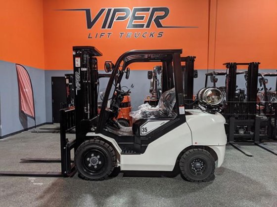 2025 VIPER FY35 in Cary, IL, USA