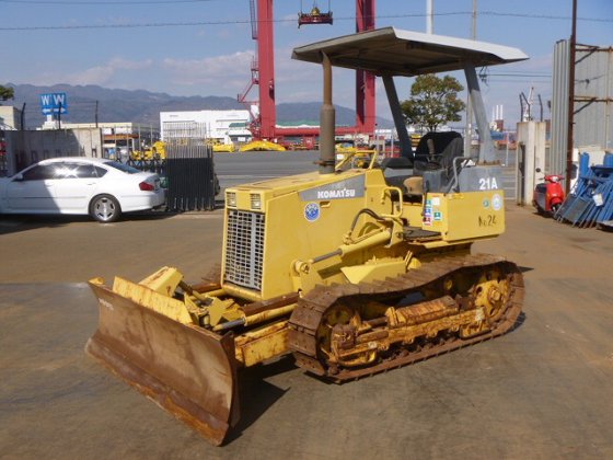 Komatsu D21A-7E in Jakarta, Indonesia