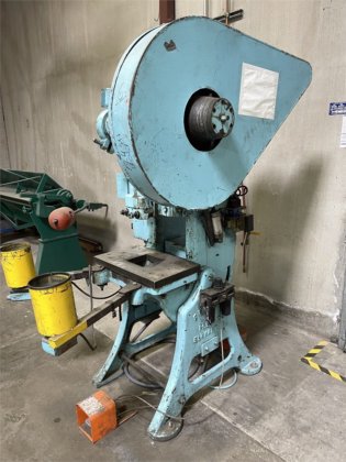 Federal Punch Press in Oceanside, CA, USA