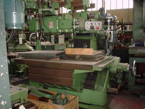 Pantograph DECKEL KF 3 S in Cinisello Balsamo, Lombardy, Italy