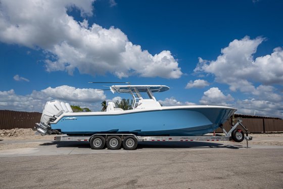 2025 37' Invincible in Marco Island, FL, USA