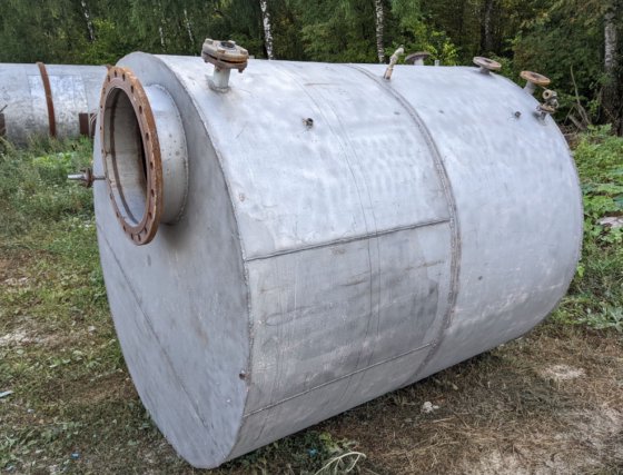 Tank 5 cubic meters, vertical in Moscow, Russia