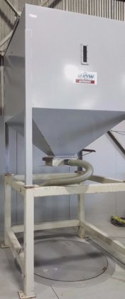 Nucon Wittmann Surge Hopper 100 cu. ft. Capacity in Pilot Rock, OR, USA