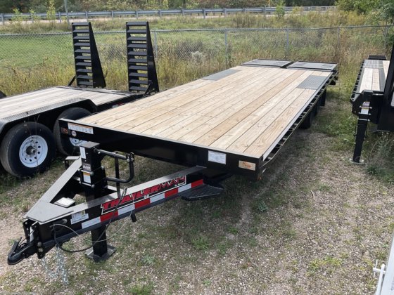 2023 New Trailerman Trailers 25' GOOSENECK DECKOVER in Portage, WI, USA